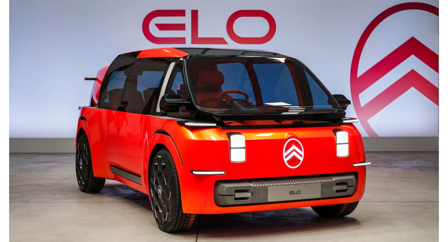 CITROËN EXHIBE SU LEGADO DE CREATIVIDAD E INNOVACIÓN EN EL SALÓN ...